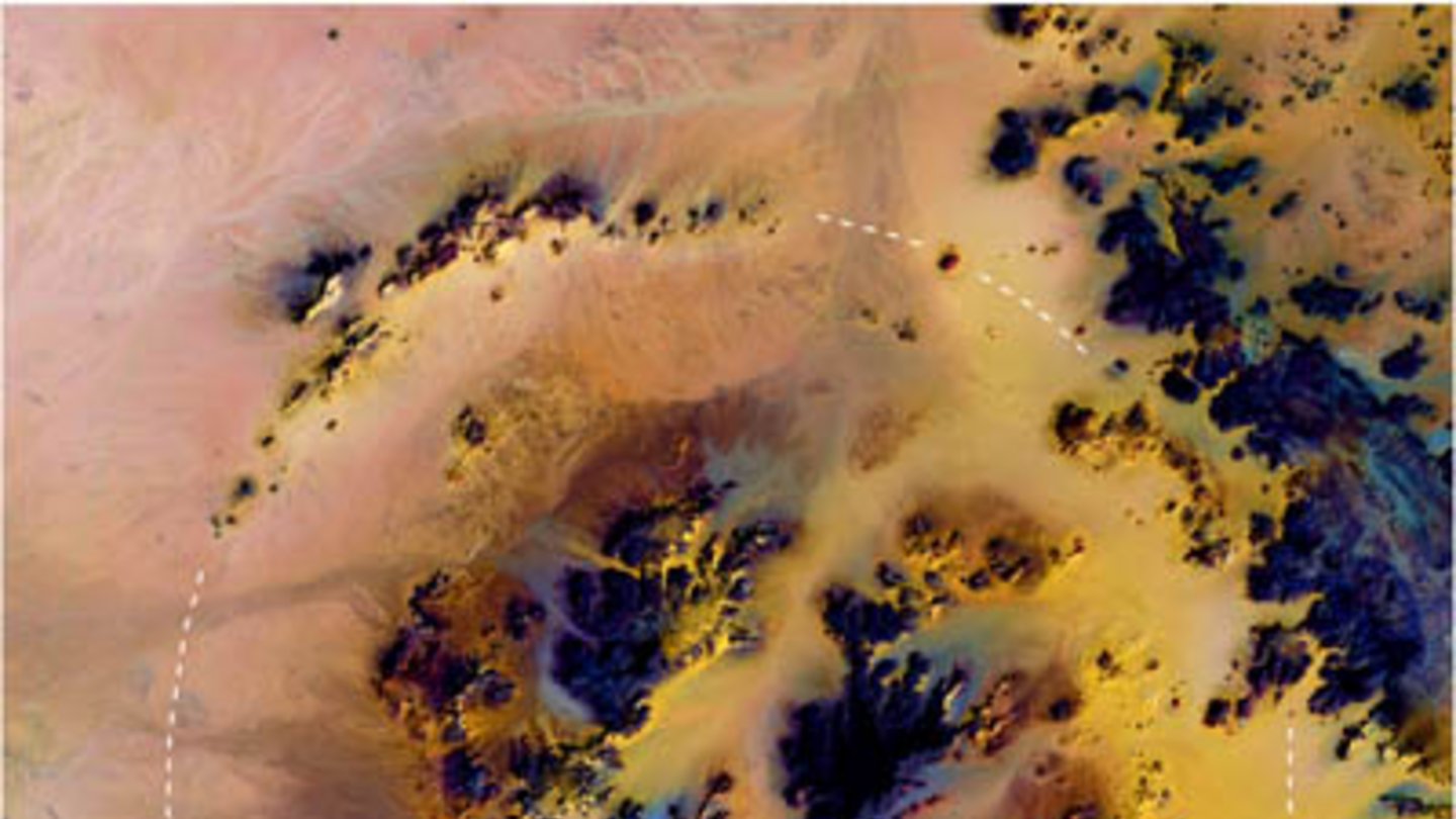 Welt der Physik: Großer Meteoritenkrater in der Sahara entdeckt