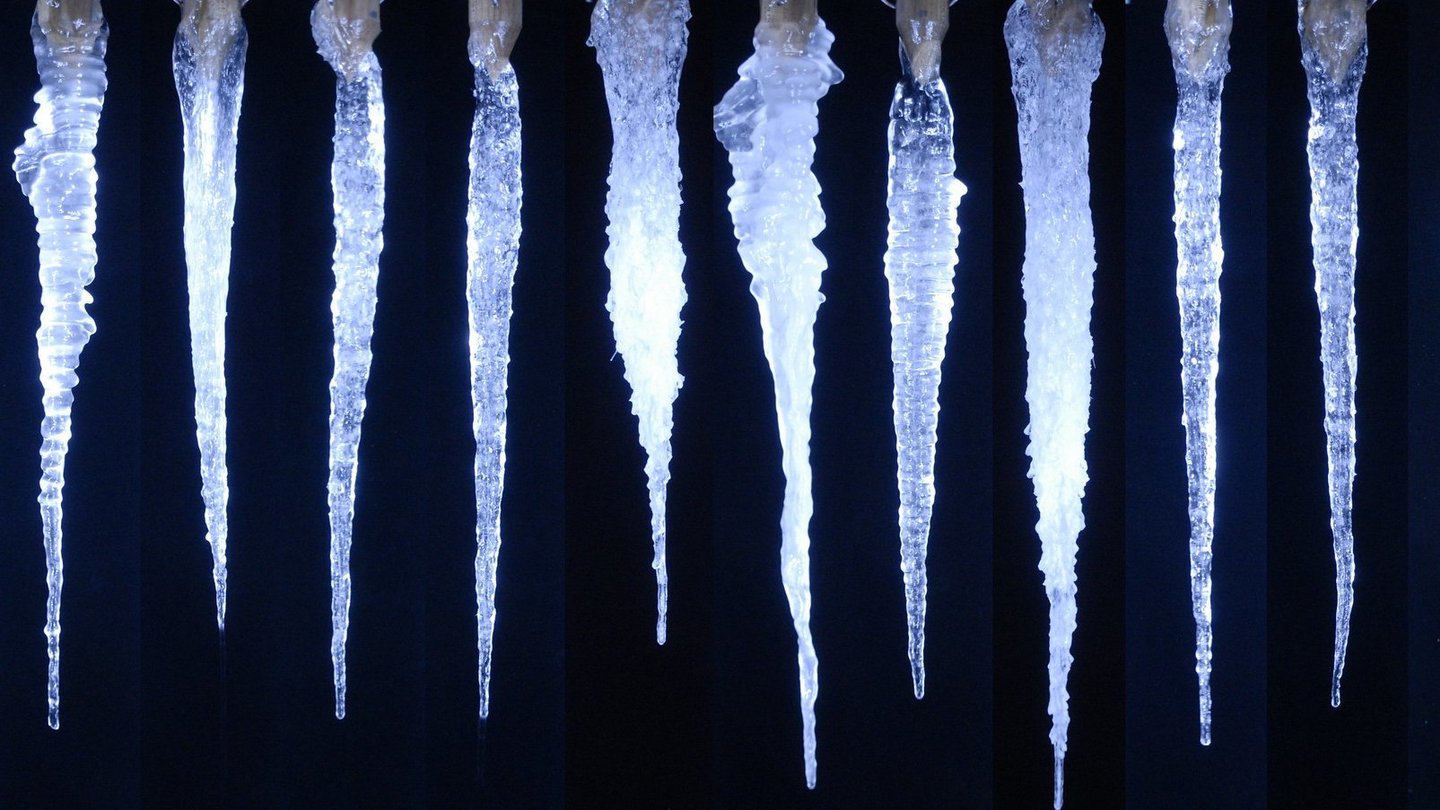 Welt der Physik: Die Struktur von Eiszapfen