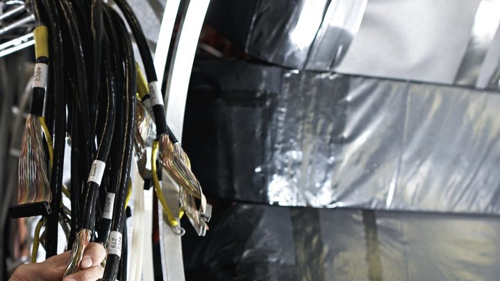 Welt der Physik: Hadronen